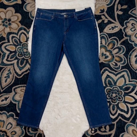Christopher & Banks | Jeans | New Christopher Banks The Perfect Jean ...